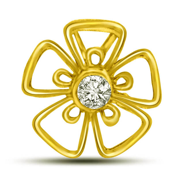 Buy Flower Shape Diamond Pendants, Luxurious Diamond Flower - Surat Diamond